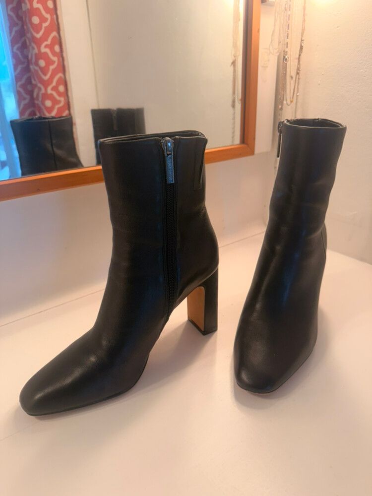 Women's Footwear on Designer Wardrobe