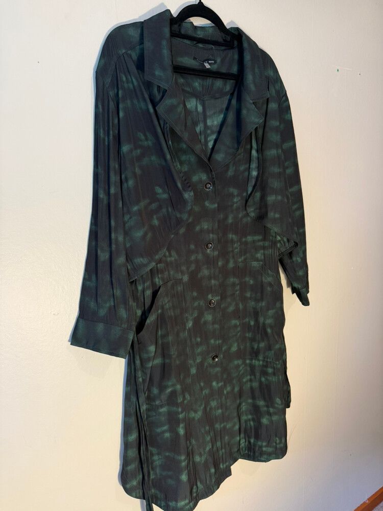 Women's Dresses on Designer Wardrobe