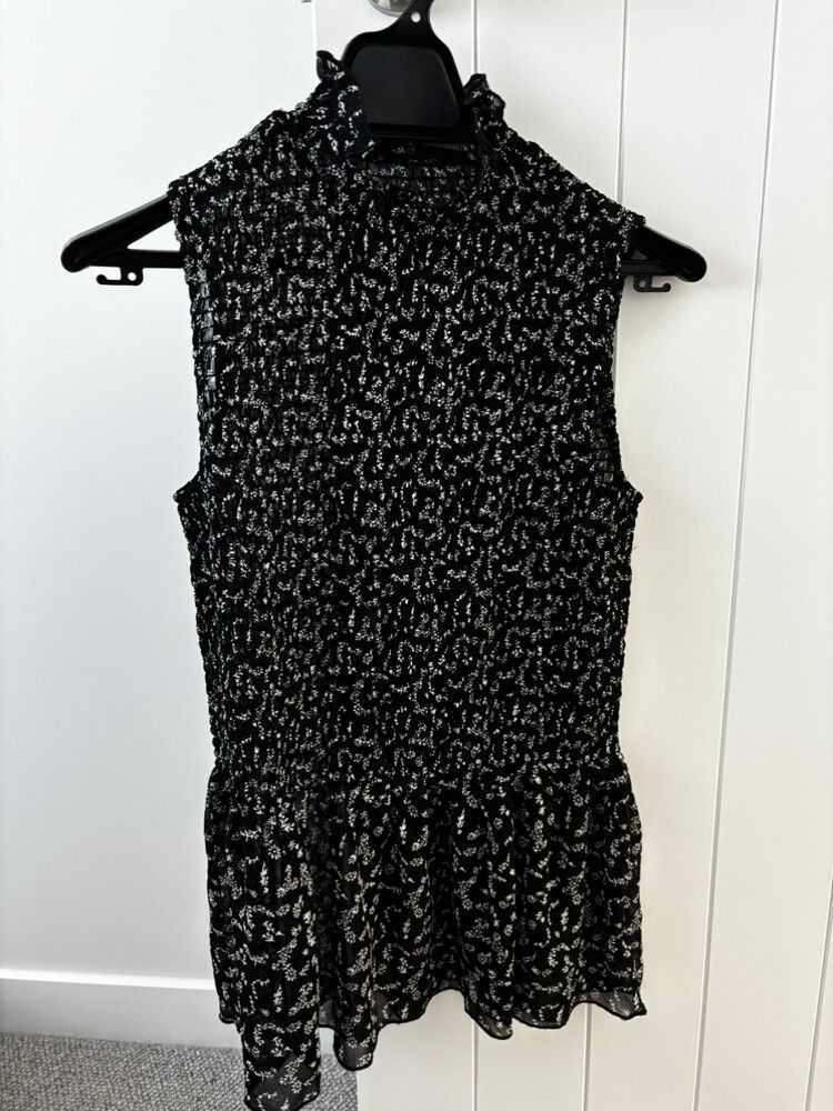 Women's Clothing on Designer Wardrobe