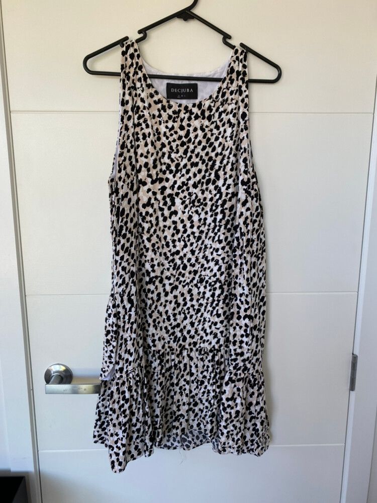 Women's Clothing on Designer Wardrobe