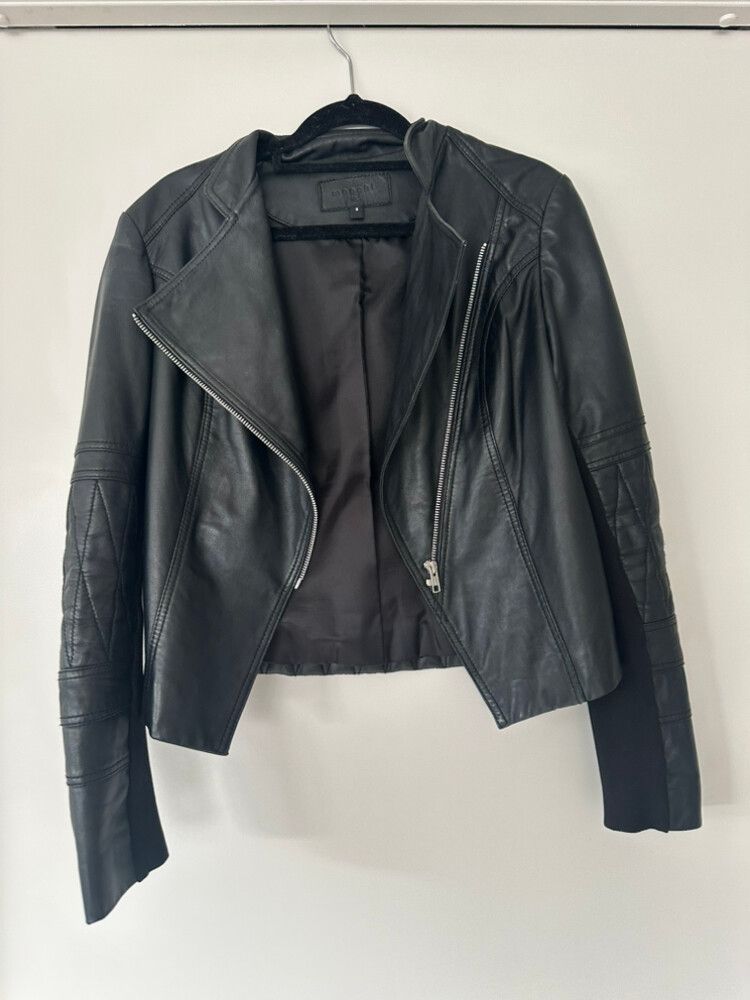 Women's Clothing on Designer Wardrobe