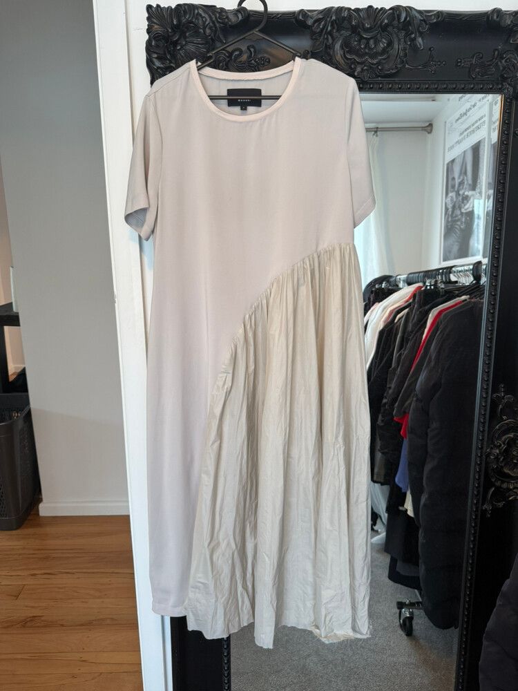 Women's Clothing on Designer Wardrobe