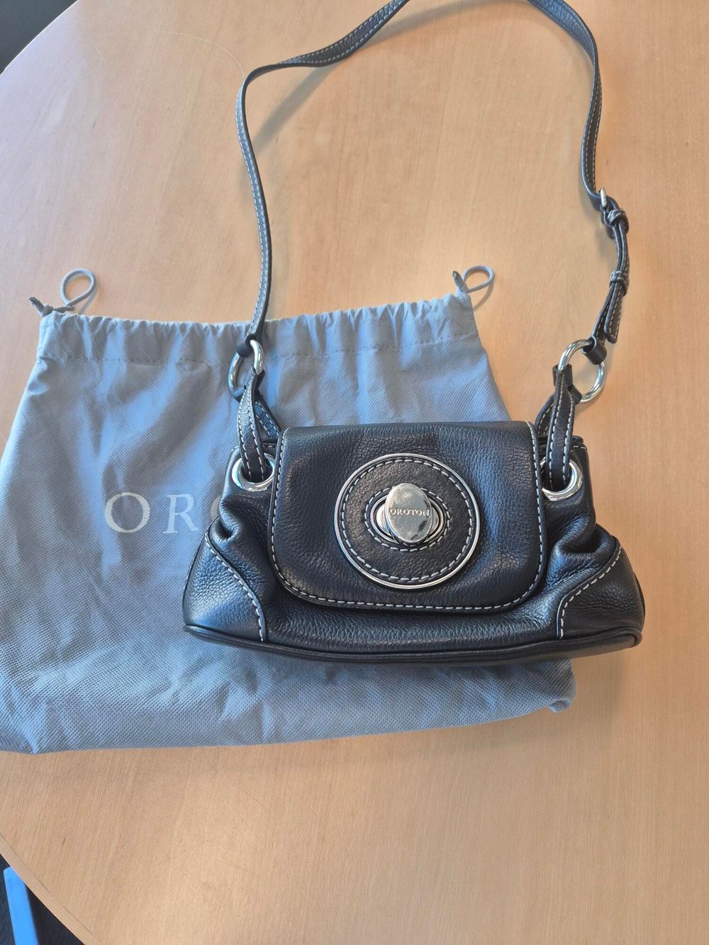 Women's Crossbody Bags on Designer Wardrobe