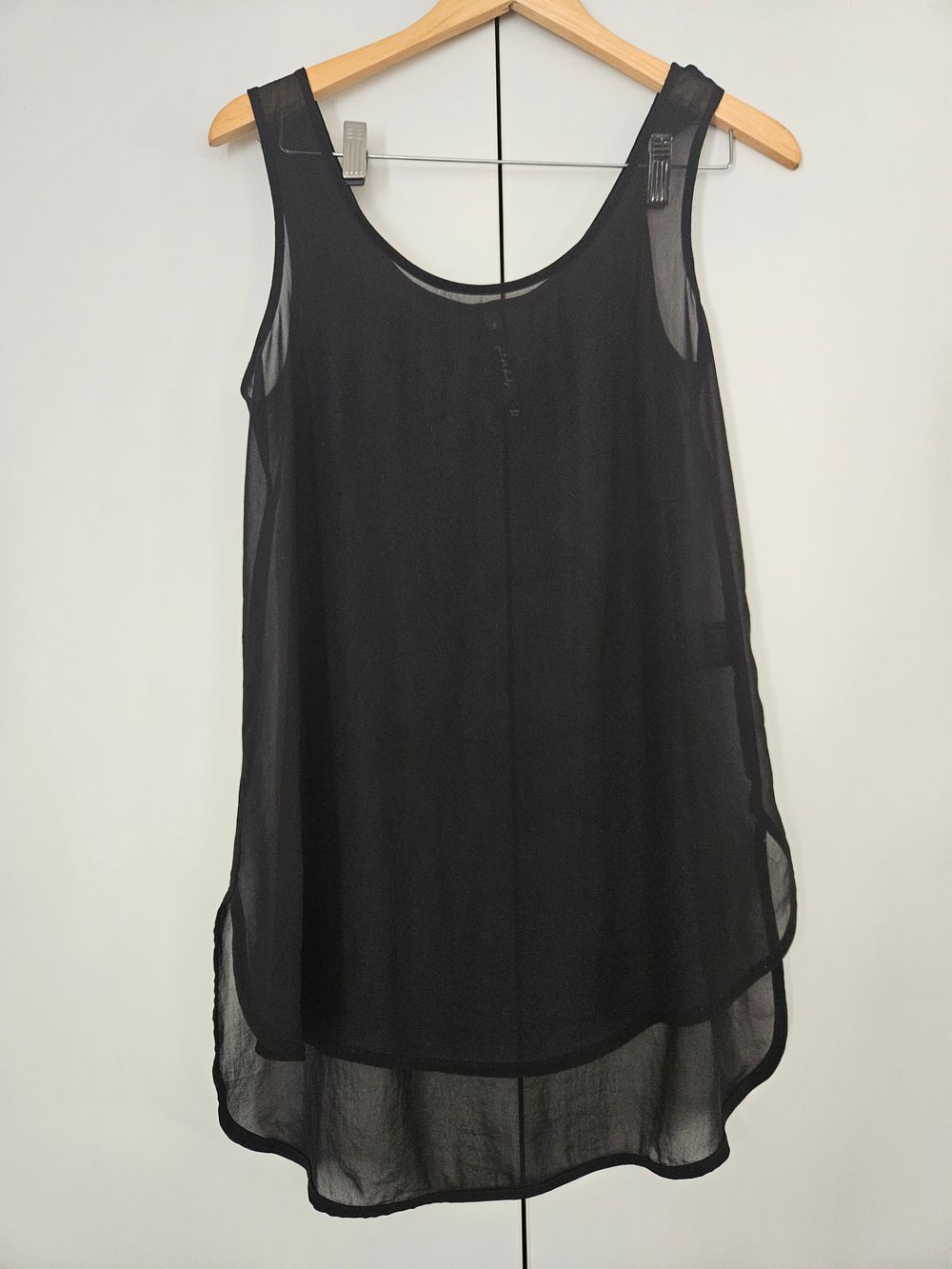 Women's Clothing on Designer Wardrobe