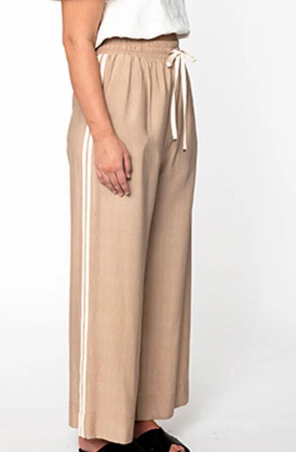 Women's Clothing on Designer Wardrobe