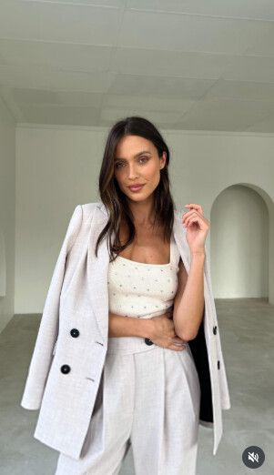 Women's Clothing on Designer Wardrobe