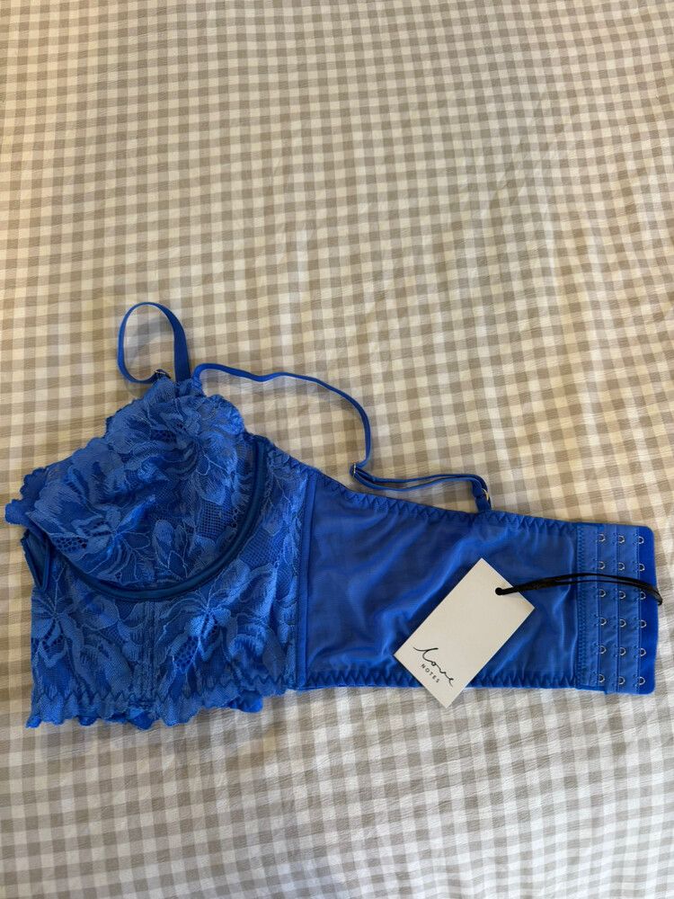 Women's Bras on Designer Wardrobe